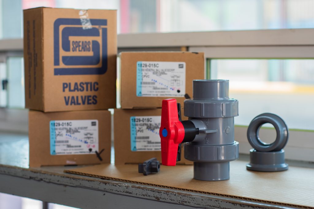 1829-015C CPVC TU2K IND BALL VALVE SOC FPT EPDM-2 | VALCO INDUSTRIAL